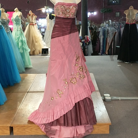 posh precious | Dresses | Prom Dress | Poshmark